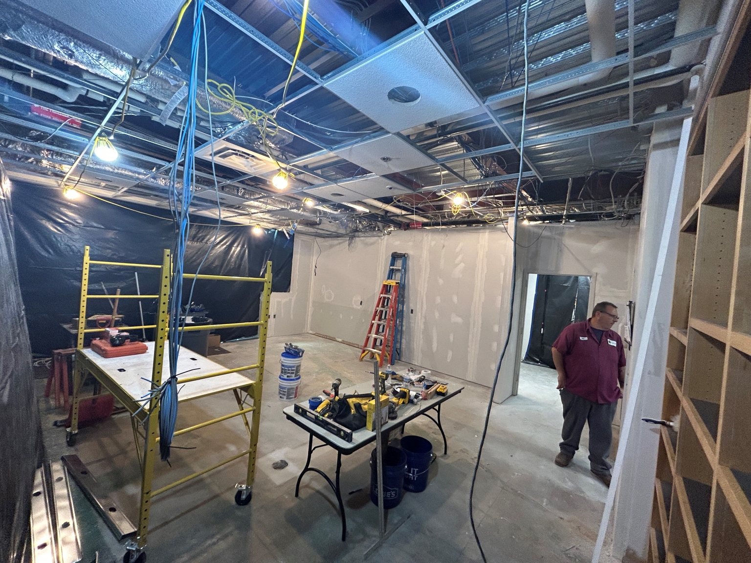 » Circulation Construction